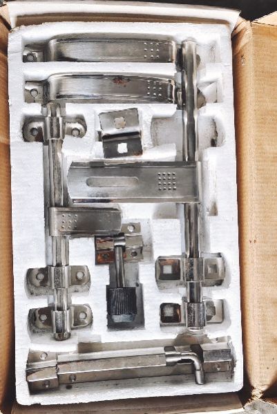 Door Fitting Full Set at Best Price in Jamnagar - ID: 5902576 | 7 Star