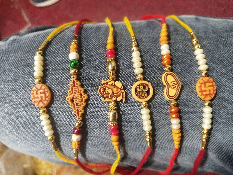 Indian Rakhi in Delhi - Manufacturer of Rakhi & Traditional Rakhi