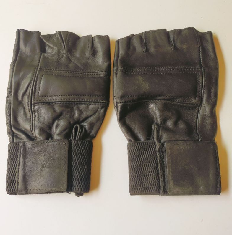 Leather gloves delhi store