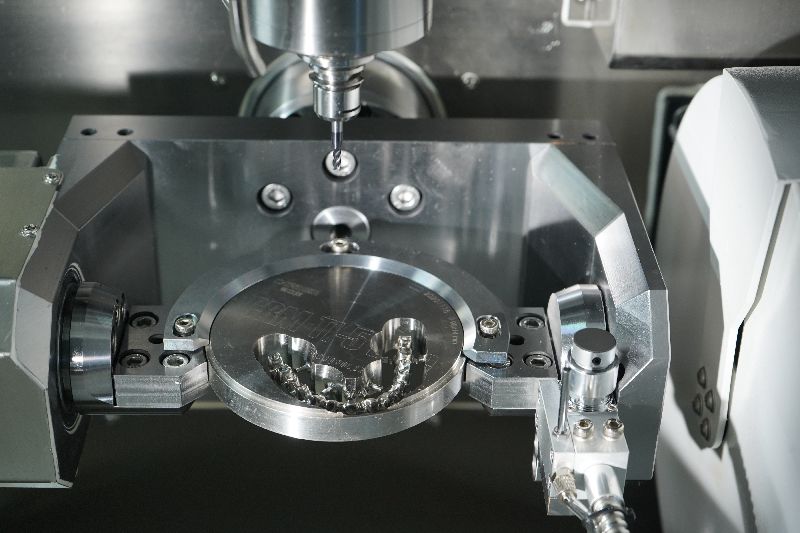 Dental cad cam Machine - Dental lab at Best Price in Chennai - ID: 6815299