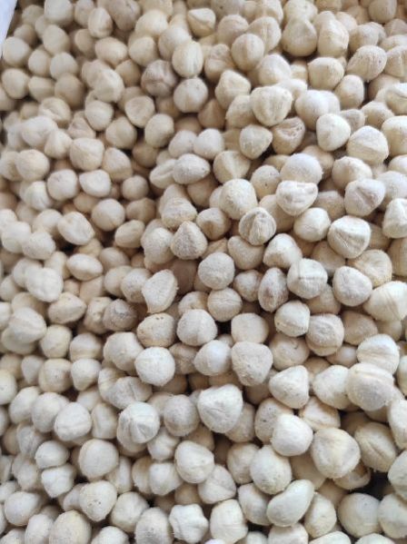 White Dry Organic Drumstick kernel seeds, for Nutrition, Dietary ...