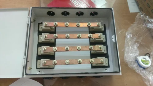 Plastic Bus Bar Boxes at Rs 400 / Piece in Bulandshahr | Kejriwal Metal ...