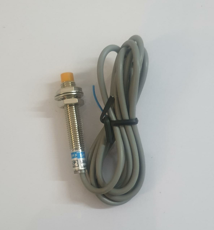 Metal Proximity Sensor, Voltage : 110-440V, Power Source : Electric at ...