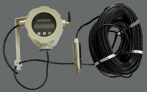 ACCUMAX Digital Water Level Recorder at Rs 21,000 / Piece in ...