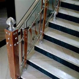 Polished Wooden Baluster Railing, for Exterior, Interior, Stairs, Shape ...