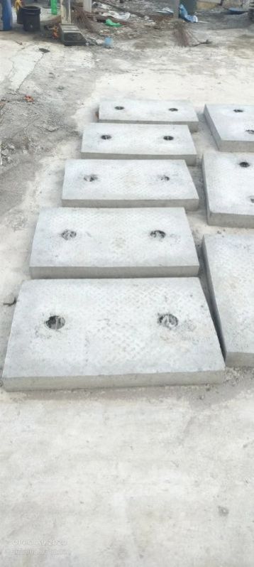 Plain Solid Flooring Cement Slabs, Shape : Rectangular at Rs 350 in ...