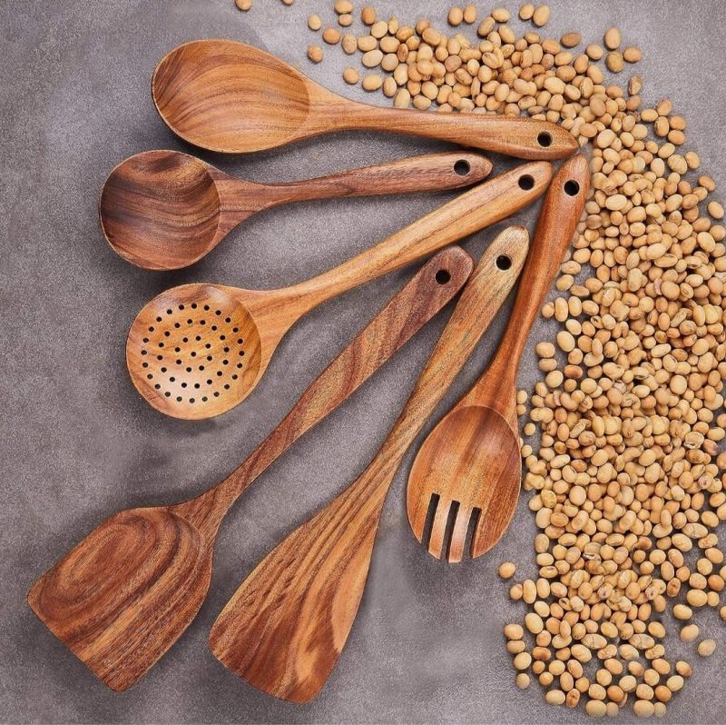 Plain Wooden Solid Wood Spoons for Home, Event, Party, Restaurant at ...