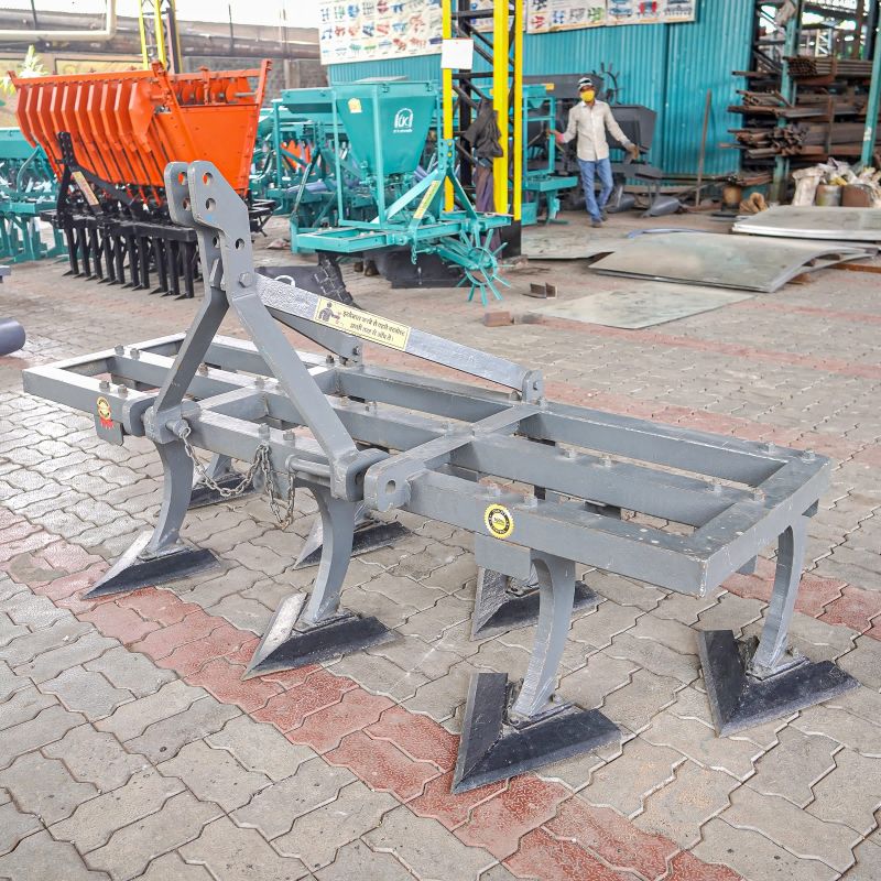 Automatic Mechanical Mild Steel 7 Tynes Duck Foot Tractor Cultivator at ...