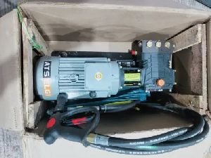 ATS Elgi Car Washer - ATS Elgi Automatic Car Washing Machine Price ...