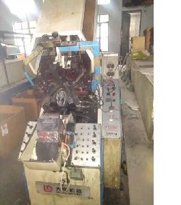 Toe Moulding Machine at Rs 3 Lakh / Piece in Delhi | Aradhay Shoe Machinery