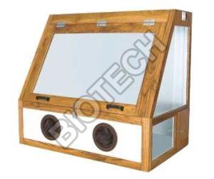 Inoculation Chamber at Best Price in Ambala | HOVERLABS